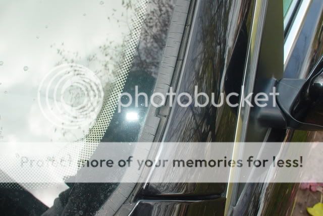 E39 Windshield trim replacement