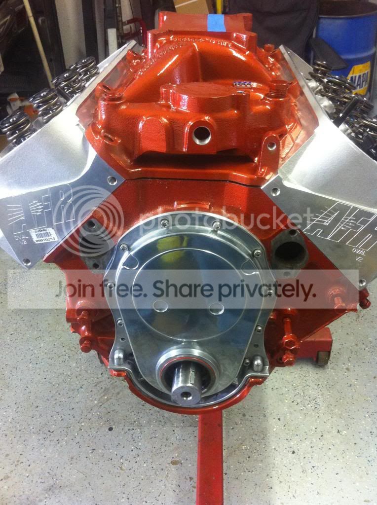 Looking for pics of BBC with chevy orange intakes and aluminum heads ...