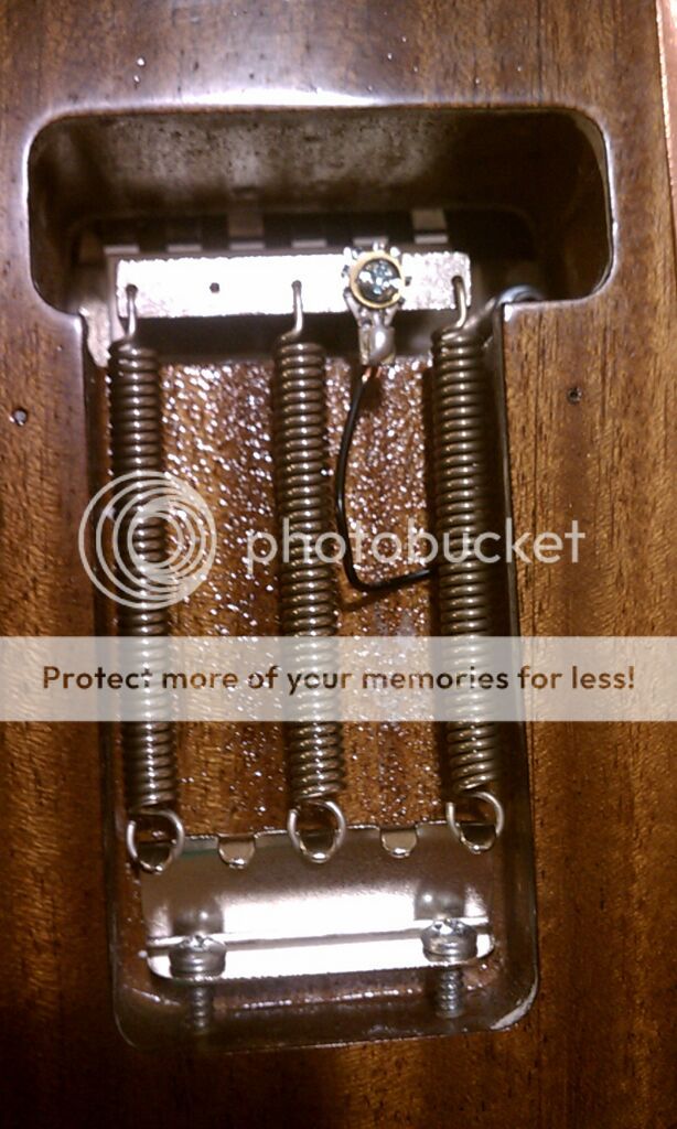 Soldering Ground to Trem Claw | Unofficial Warmoth Forum